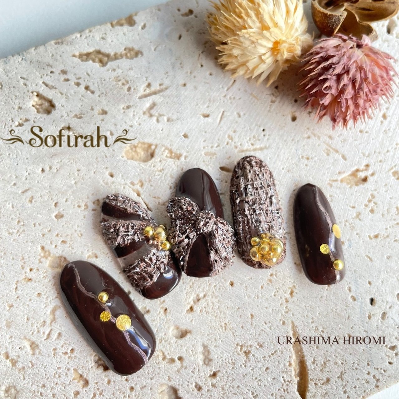 秋/冬/ツイード/リボン/ホワイト - Sofirah(ソフィラ)公式のネイルデザイン[No.7669052]｜ネイルブック