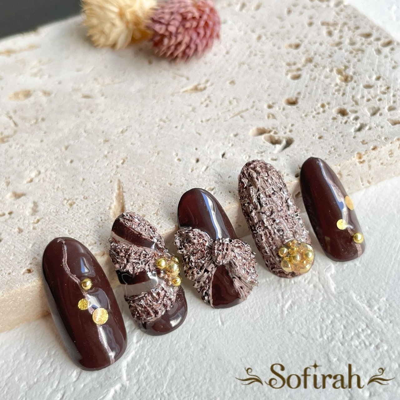 秋/冬/ツイード/リボン/ホワイト - Sofirah(ソフィラ)公式のネイルデザイン[No.7669052]｜ネイルブック