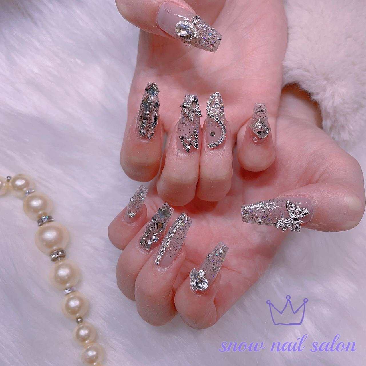 キラキラ/ジェルネイル - 雪奈のネイルデザイン[No.7991913]｜ネイルブック