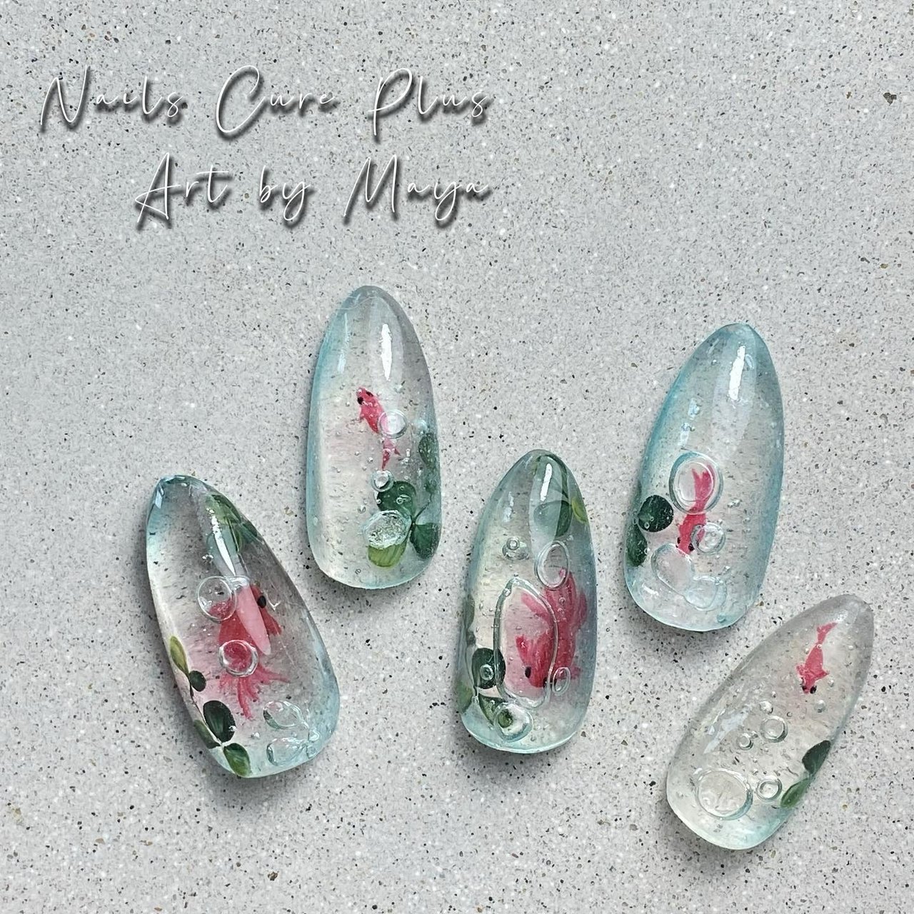 シースルー/バブル/金魚/クリア - NailsCurePlus 三宅麻弥のネイルデザイン[No.8256950]｜ネイルブック