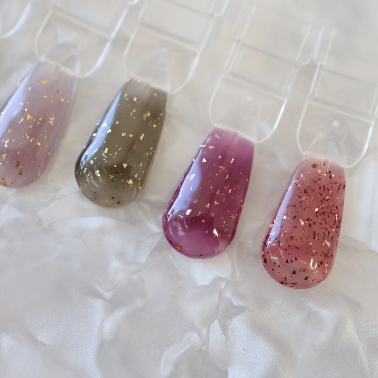 秋/女子会/ハンド/パール/マット - nailsalon crea 小川ちえのネイルデザイン[No.8276621]｜ネイルブック