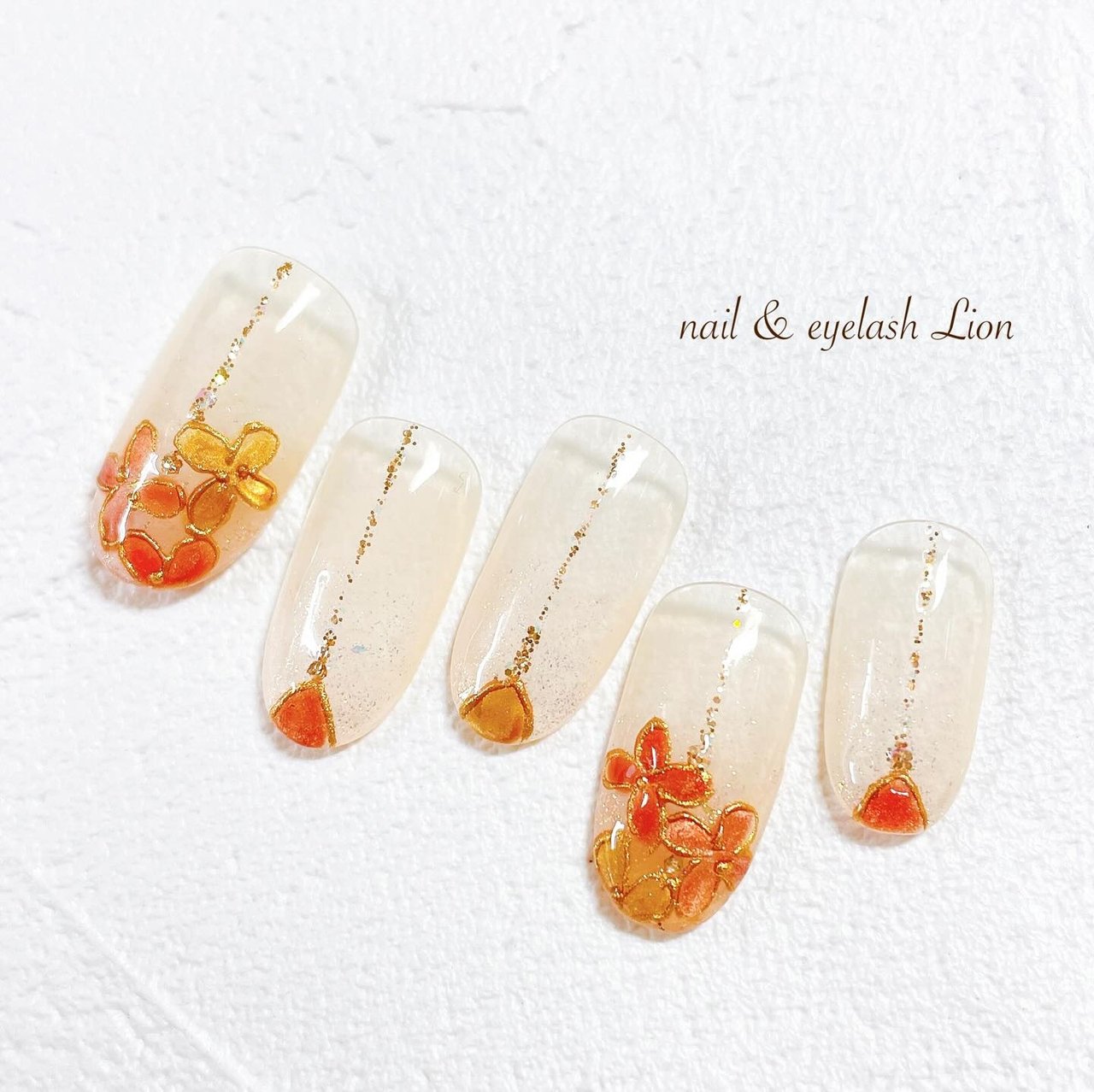 秋/ハンド/フラワー/マグネット/ミディアム - lionnail_yoshinoのネイルデザイン[No.9602470]｜ネイルブック