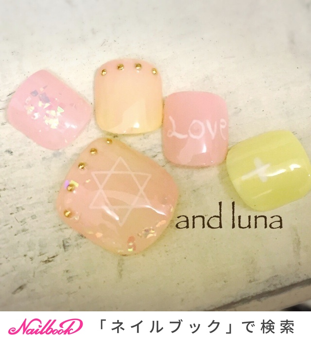 春/夏/フット/ホログラム/タイダイ - さとうえみ..andlunaのネイルデザイン[No.1513359]｜ネイルブック